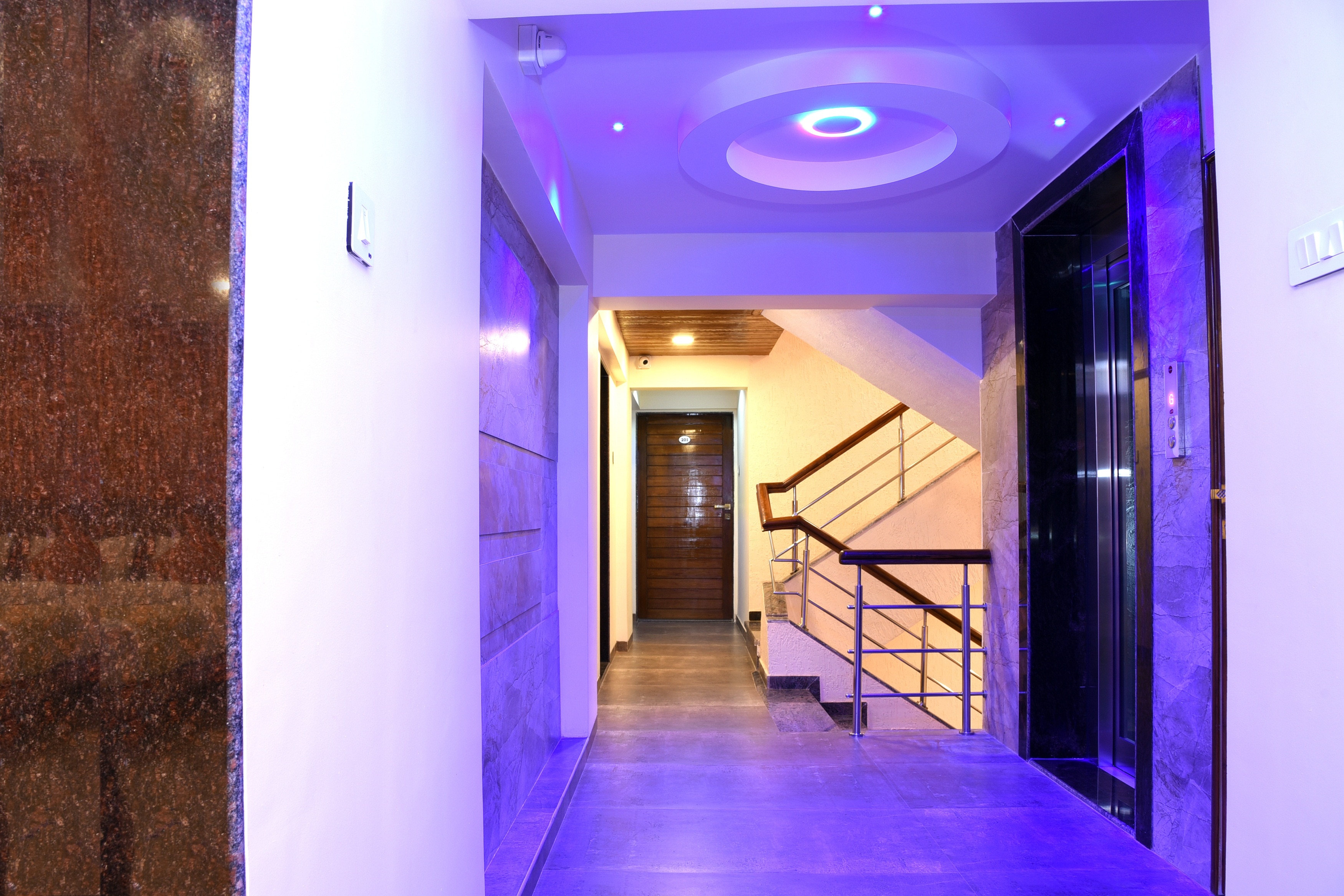 Hotel Matoshree Executive. Best Rates on Mahabaleshwar Hotel Deals ...