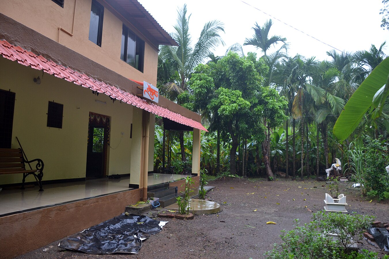 Gokul Cottage Chaul Alibaug Best Rates on Alibaug Hotel Deals, Reviews ...