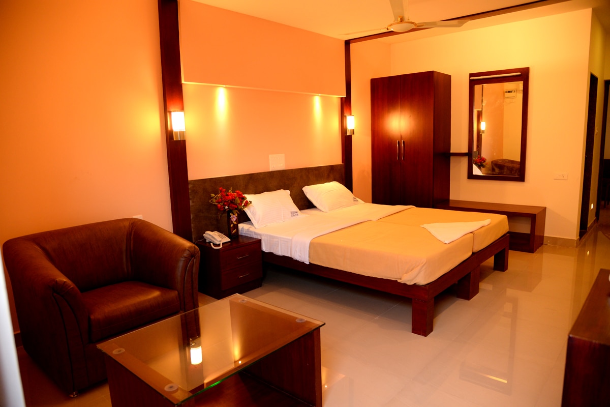 FALNIR PALACE Best Rates on Mangalore Hotel Deals, Reviews & Photos