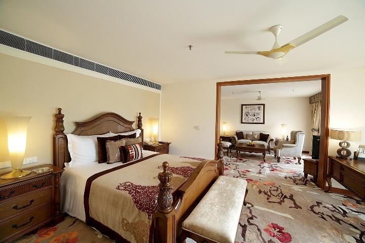 Jaypee Palace Hotel & Convention Centre Agra Hotel Price, Address & Reviews