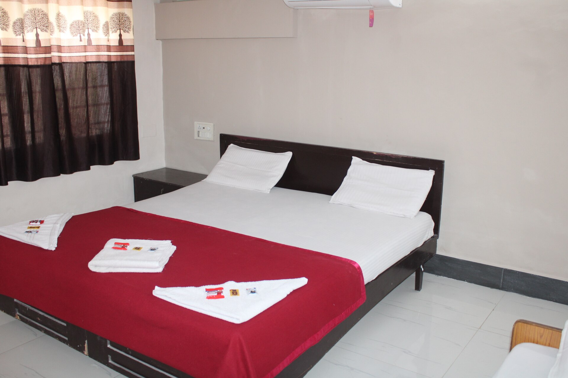 Hotel Harmony | Jamnagar Hotel BOOK @ ₹1