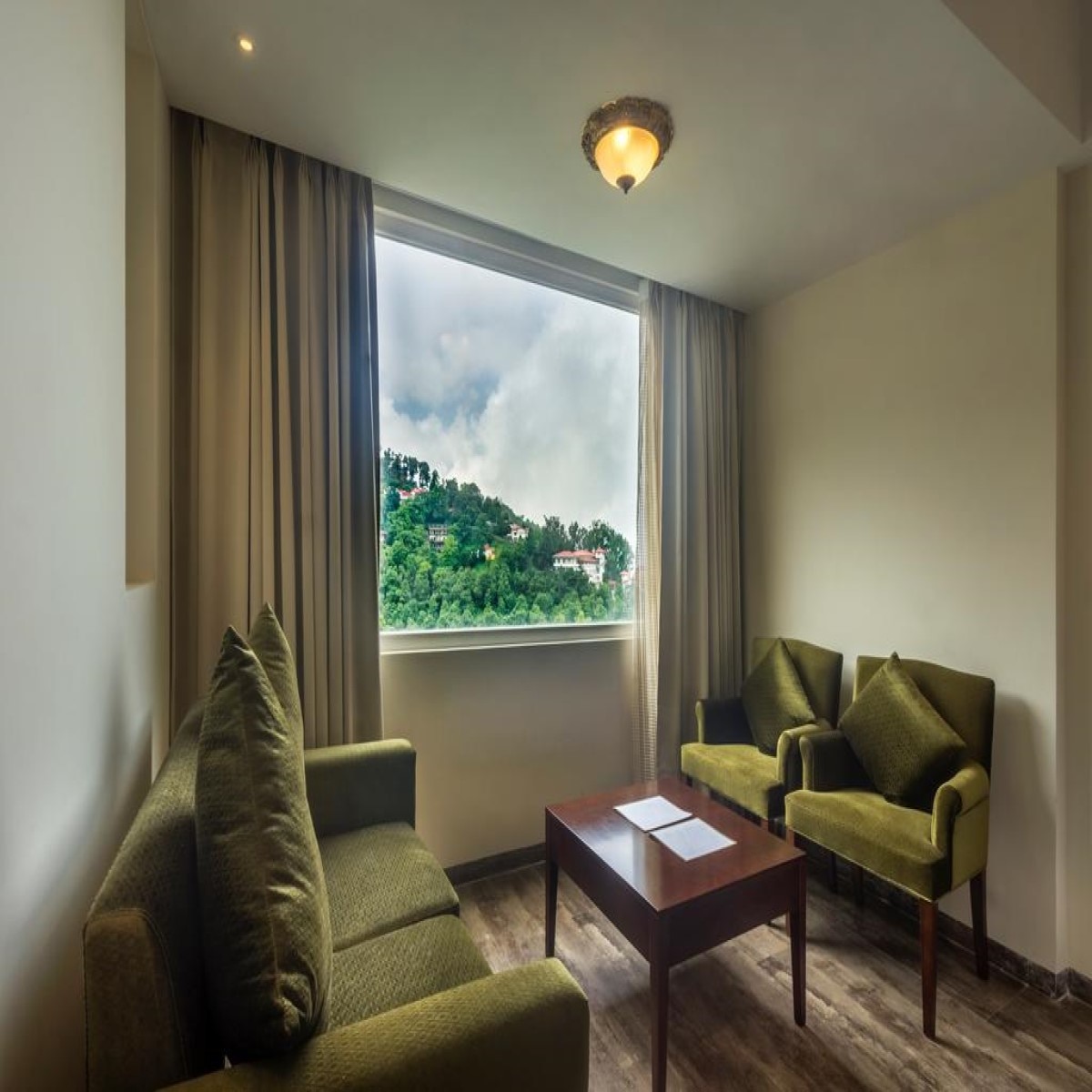 EllBee Mussoorie Hills Mussoorie INR 300 OFF ( ̶2̶7̶9̶9̶ ) Hotel Price ...