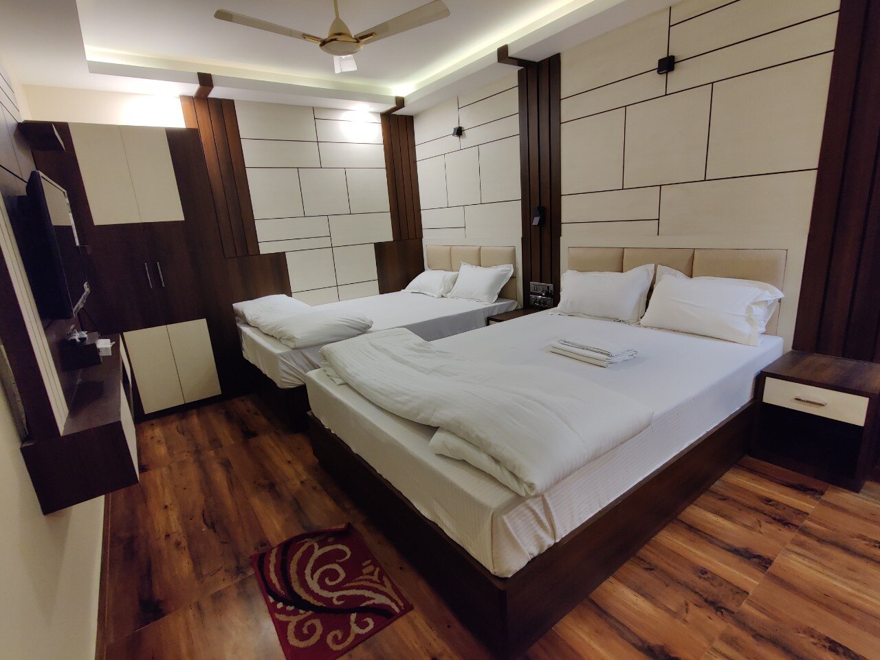 Hotel Mayuri, Digha Best Rates on Digha Hotel Deals, Reviews & Photos