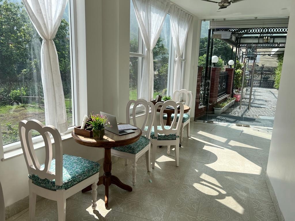 Terrakotta 𝗕𝗢𝗢𝗞 Rishikesh Hotel 𝘄𝗶𝘁𝗵 ₹𝟬 𝗣𝗔𝗬𝗠𝗘𝗡𝗧