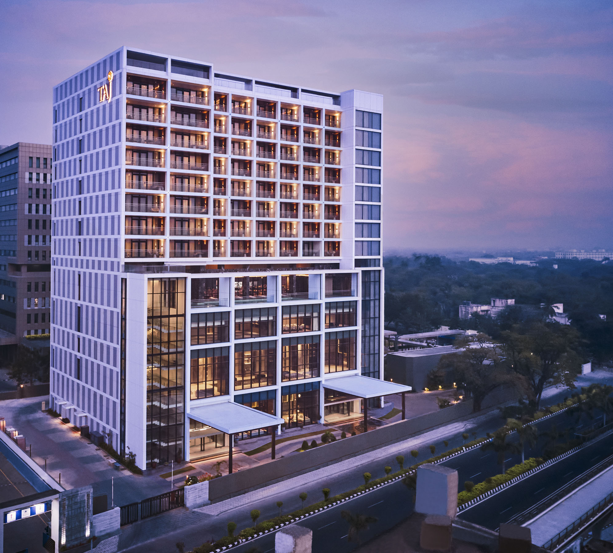 Taj Wellington Mews, Chennai, Chennai Start From AED 383 per night - Price, Address, Reviews ...