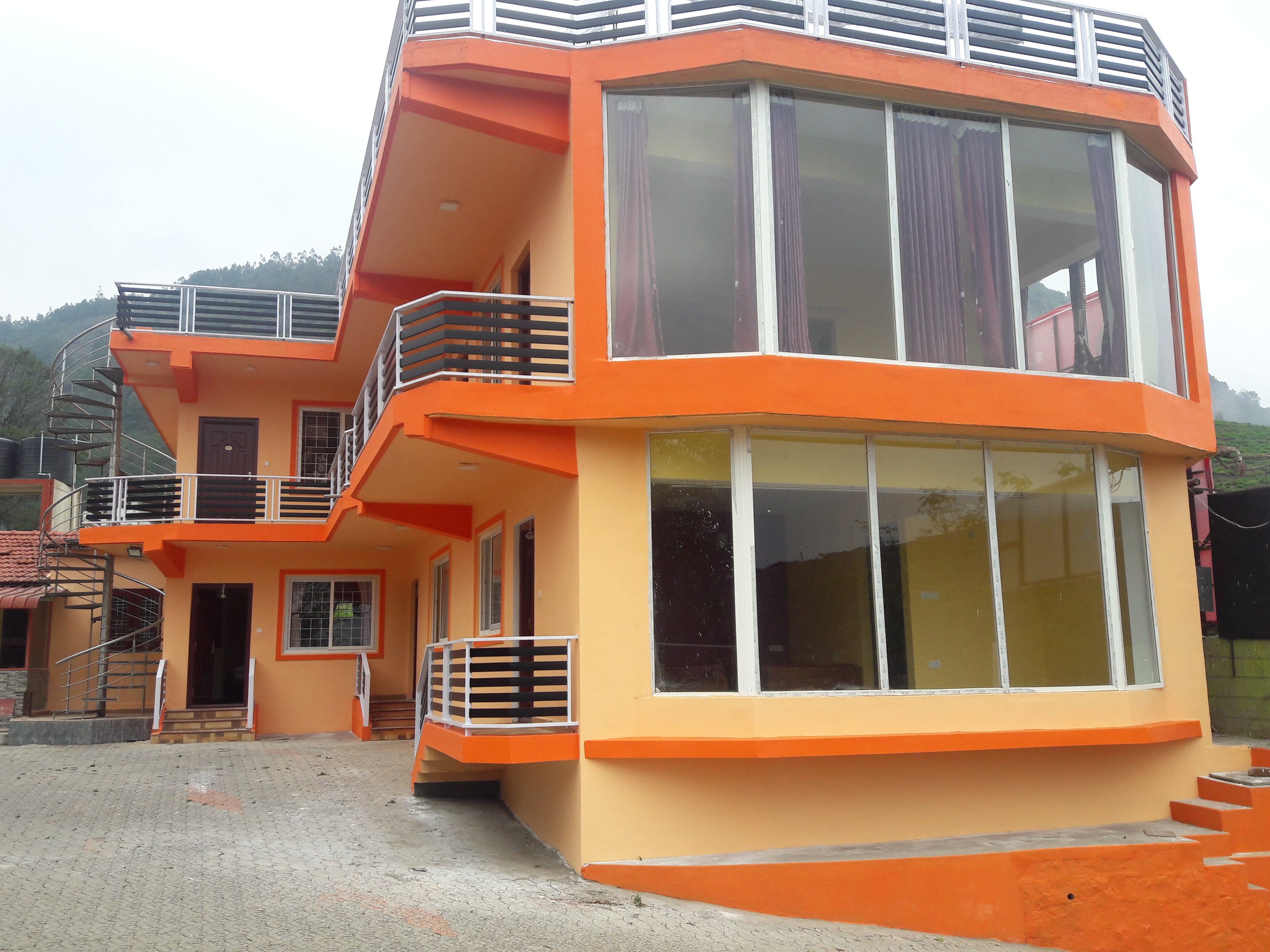 Magic Mist Resort Best Rates on Ooty Hotel Deals, Reviews & Photos