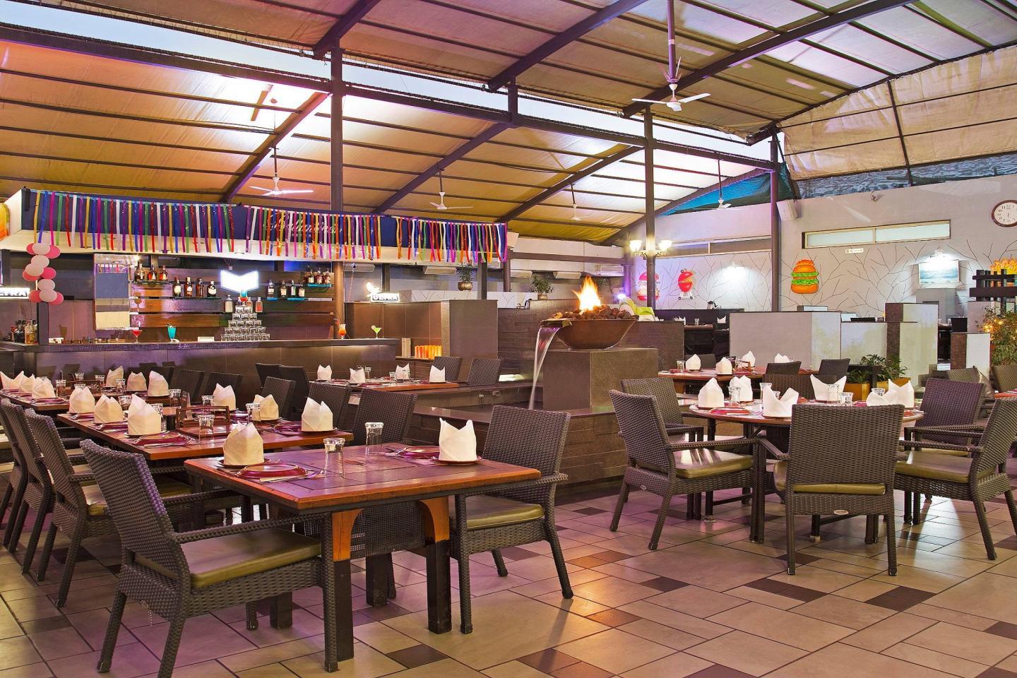 Sayaji Indore Best Rates on Indore Hotel Deals, Reviews & Photos