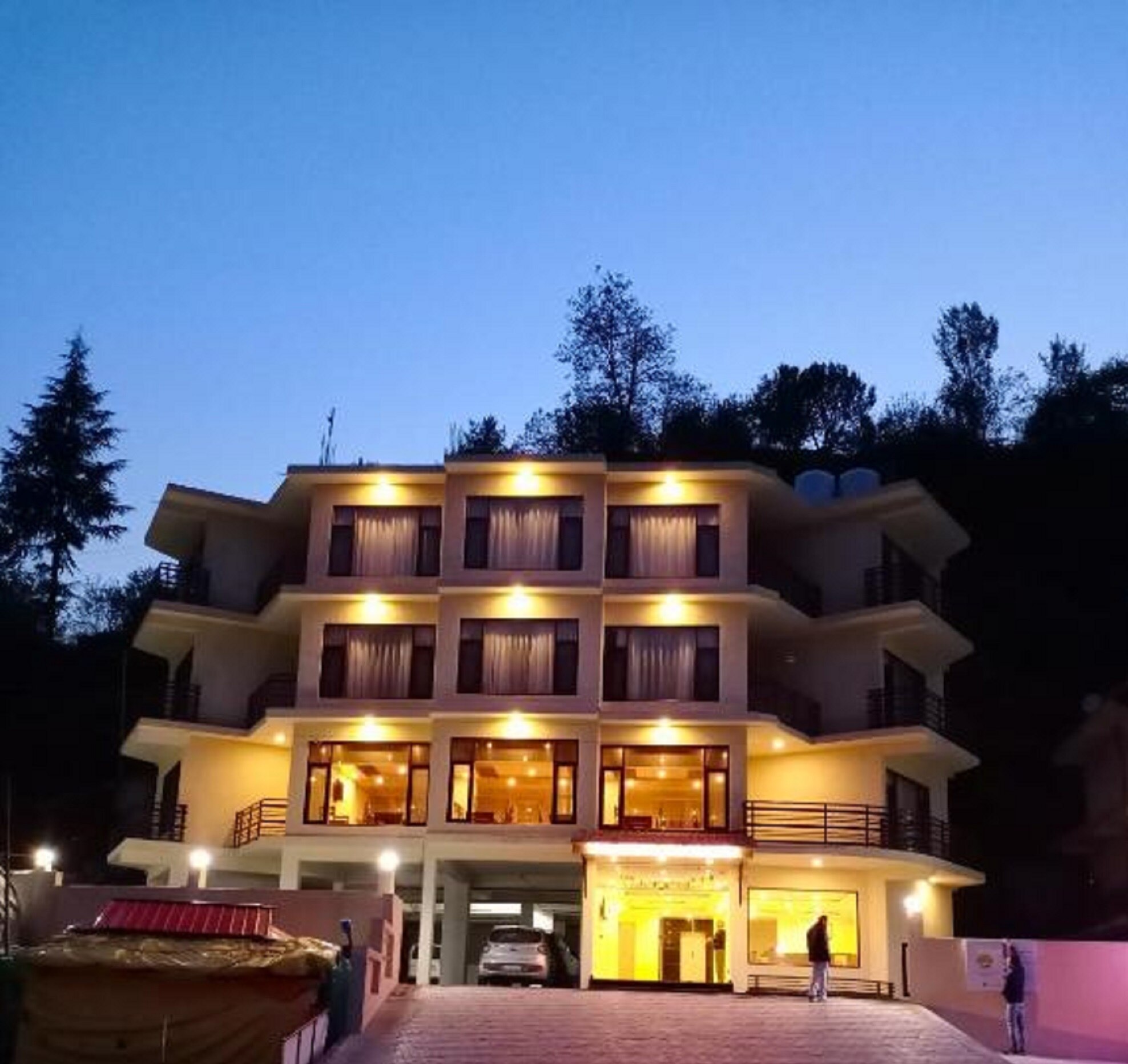 The Chamunda Heaven 𝗕𝗢𝗢𝗞 Manali Hotel 𝘄𝗶𝘁𝗵 𝗙𝗥𝗘𝗘 𝗖𝗮𝗻𝗰𝗲𝗹𝗹𝗮𝘁𝗶𝗼𝗻