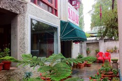 Karam Gold | Srinagar Hotel BOOK @ ₹1