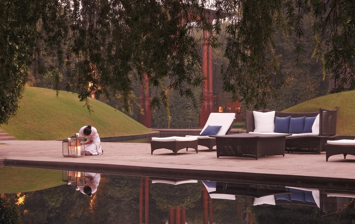 The Roseate Delhi Hotel Price, Address & Reviews