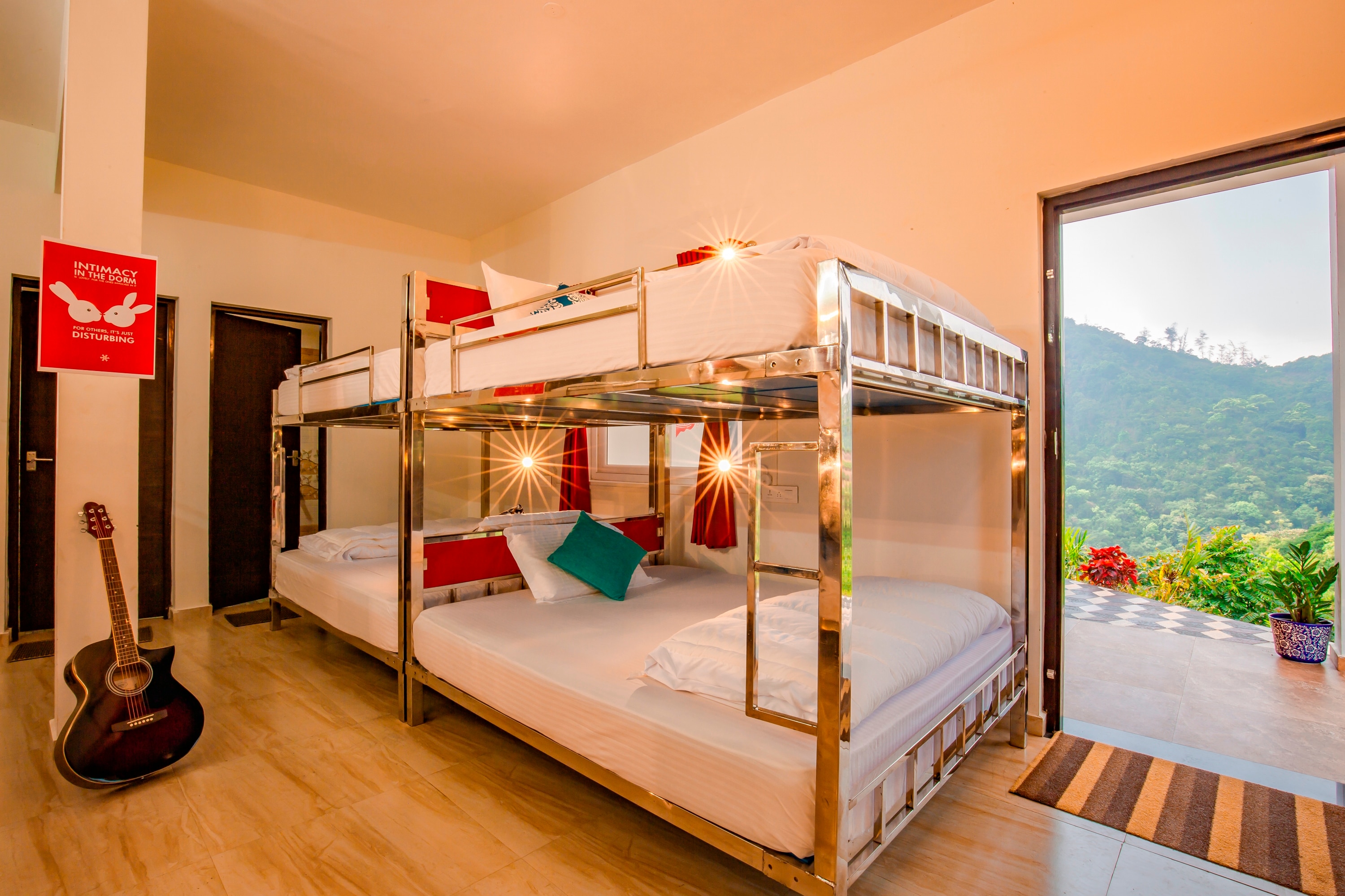 Zostel Vagamon 𝗕𝗢𝗢𝗞 Vagamon Hostel