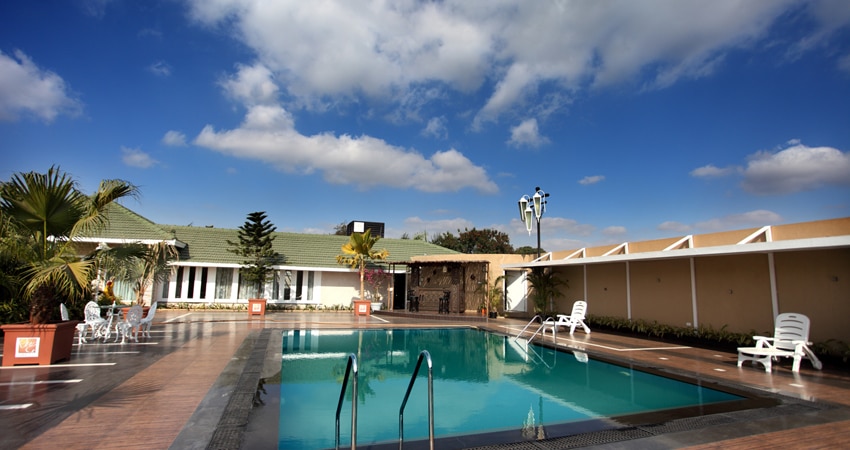 Rudra Farm 𝗕𝗢𝗢𝗞 Yeola Resort 𝘄𝗶𝘁𝗵 ₹𝟬 𝗣𝗔𝗬𝗠𝗘𝗡𝗧