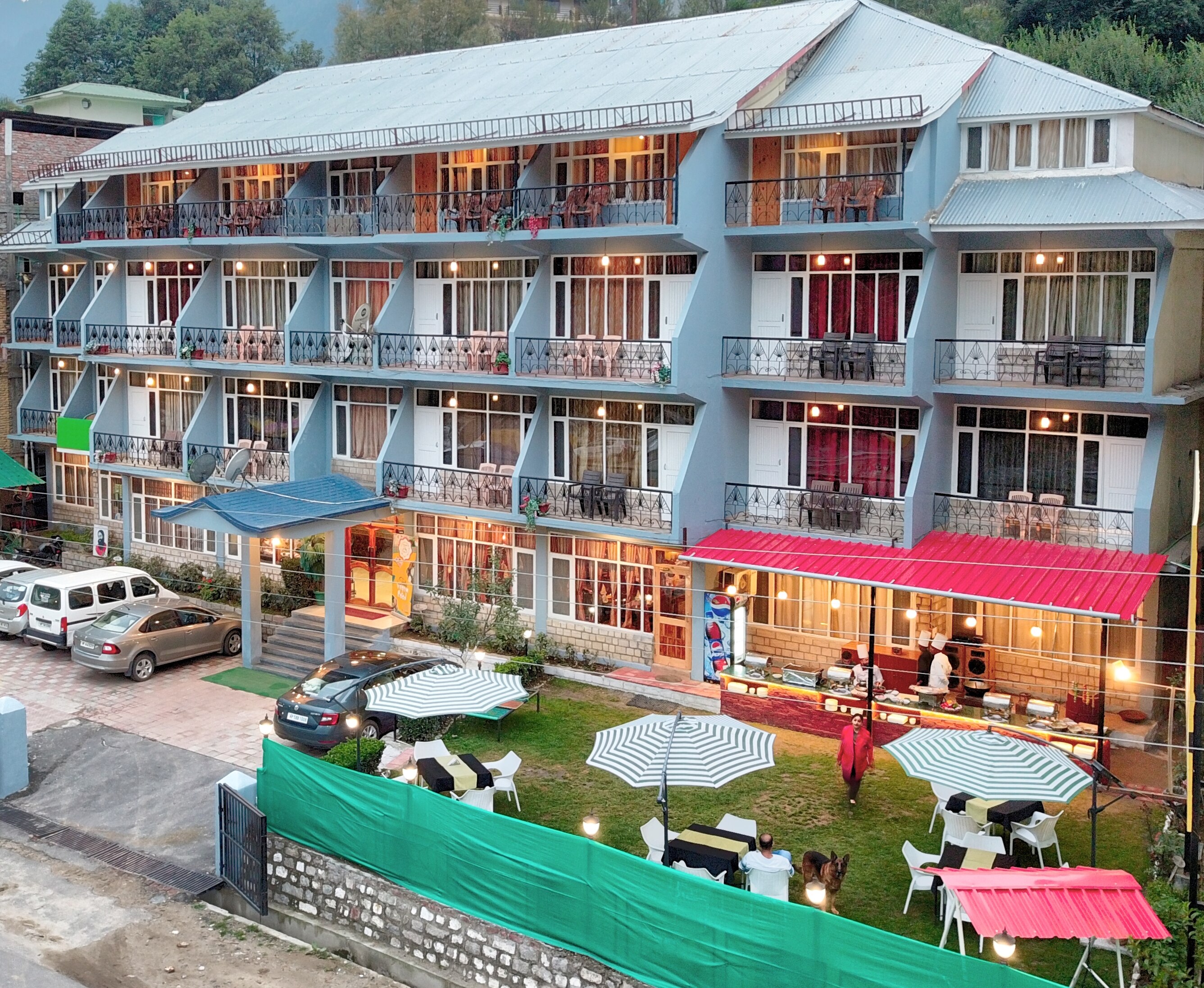 Mars Resorts Best Rates on Manali Hotel Deals, Reviews & Photos