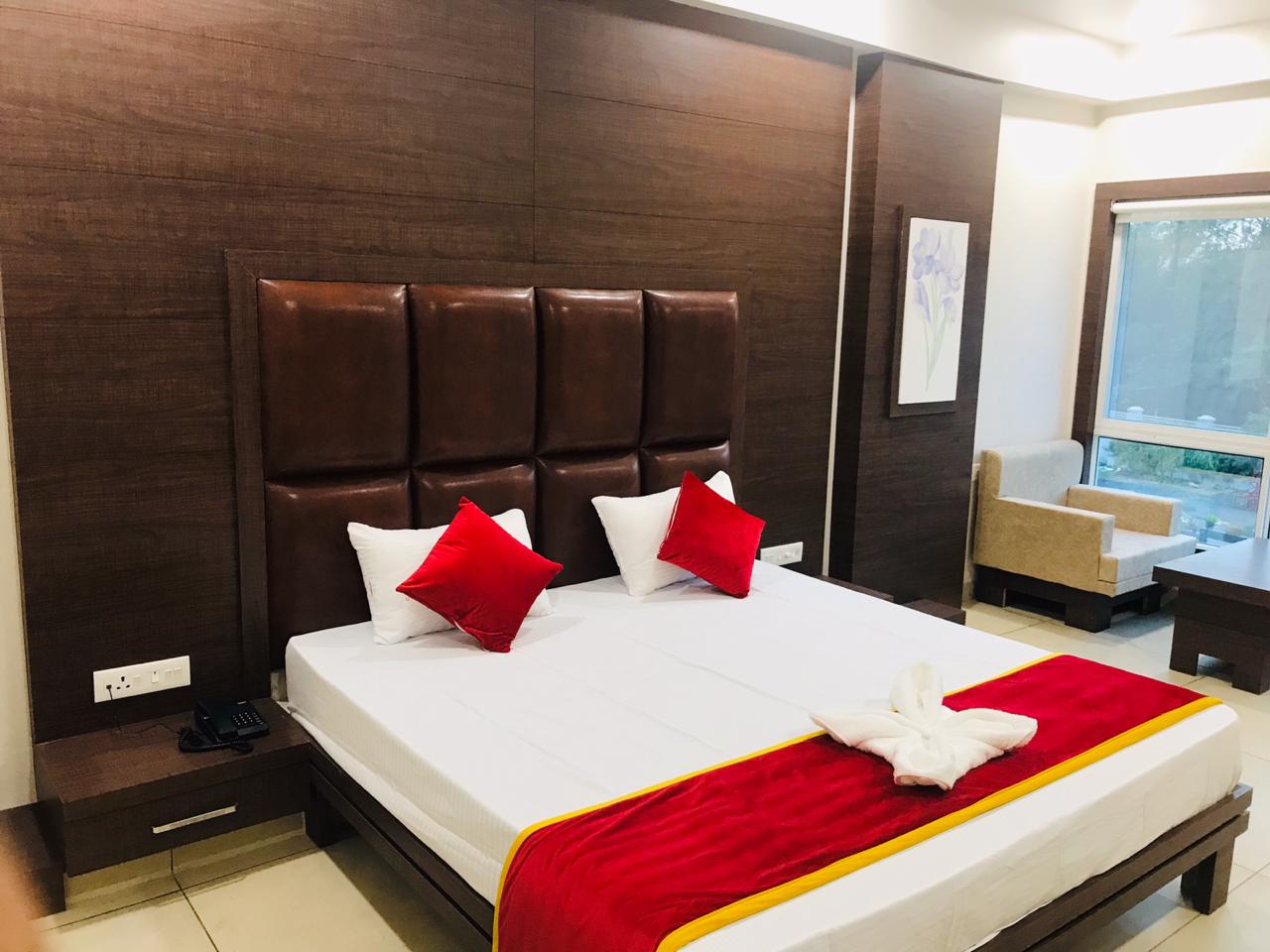 Patel Club and Resort Indore INR 774 OFF ( ̶5̶0̶0̶0̶ ) Resort Price ...