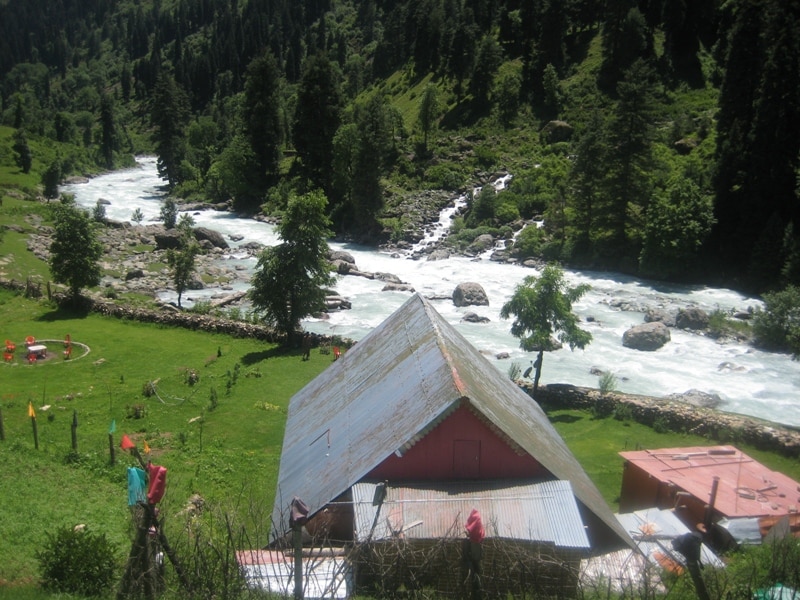 River Front Guest House 𝗕𝗢𝗢𝗞 Pahalgam Guest House 𝘄𝗶𝘁𝗵 ₹𝟬 𝗣𝗔𝗬𝗠𝗘𝗡𝗧