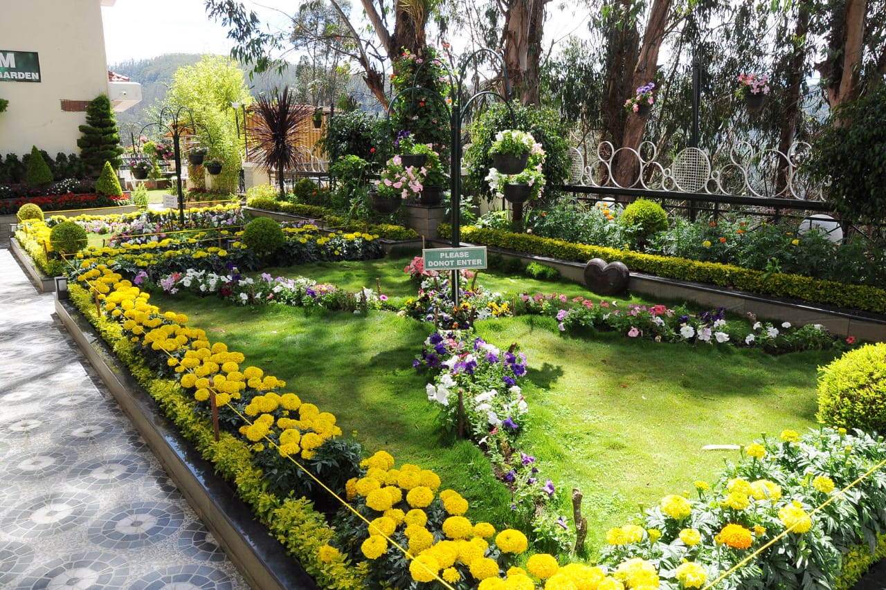 Gem Park 𝗕𝗢𝗢𝗞 Ooty Hotel 𝘄𝗶𝘁𝗵 𝗙𝗥𝗘𝗘 𝗖𝗮𝗻𝗰𝗲𝗹𝗹𝗮𝘁𝗶𝗼𝗻