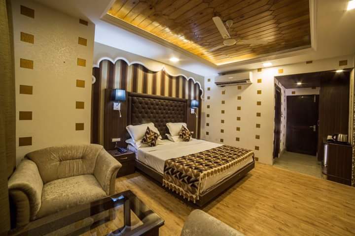 THE VALLEY VIEW | Srinagar Hotel BOOK @ ₹1