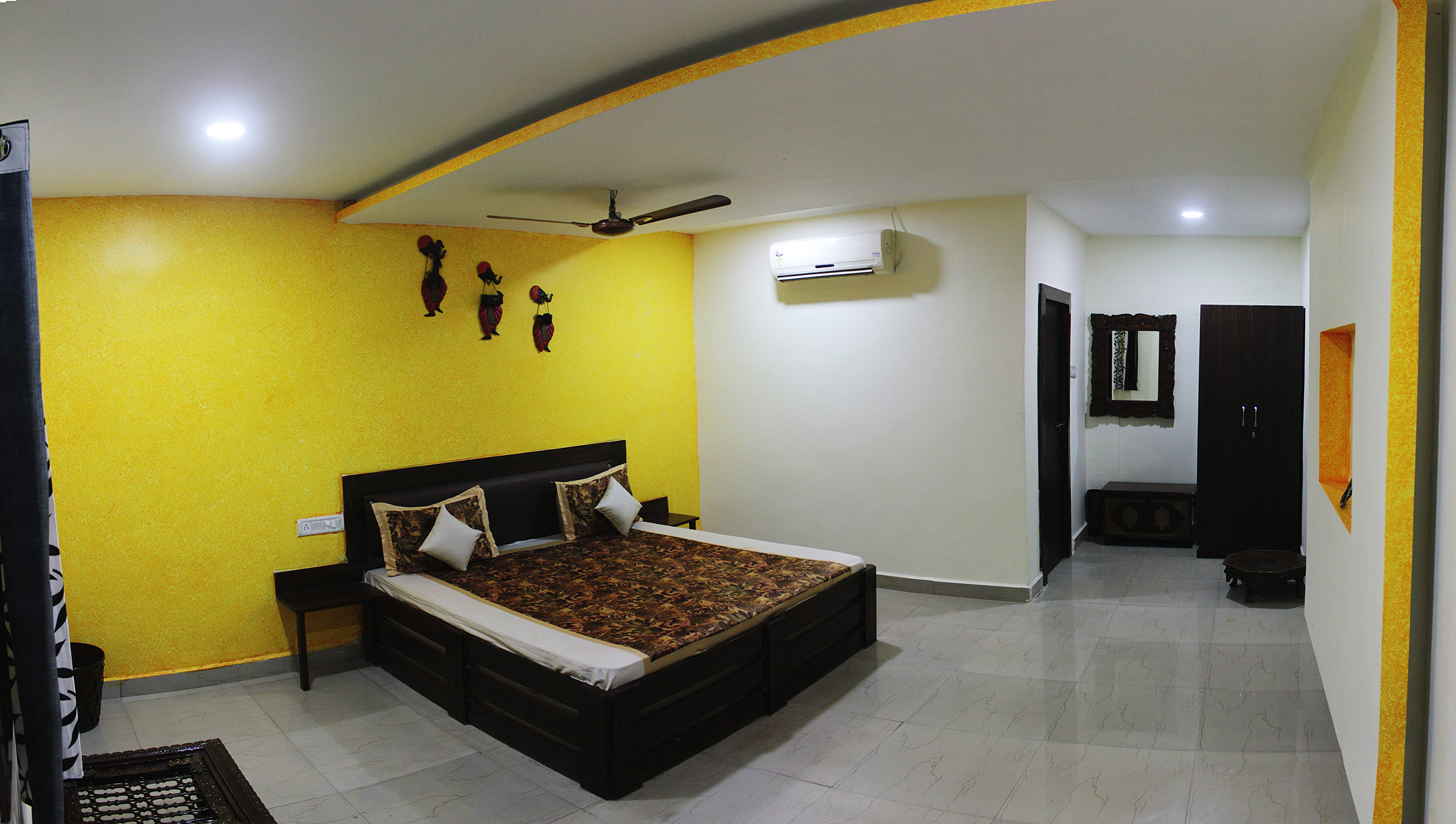 mahua House Bhopal - INR 475 OFF ( ̶2̶5̶0̶0̶ ) Deal + HD Photos & Reviews