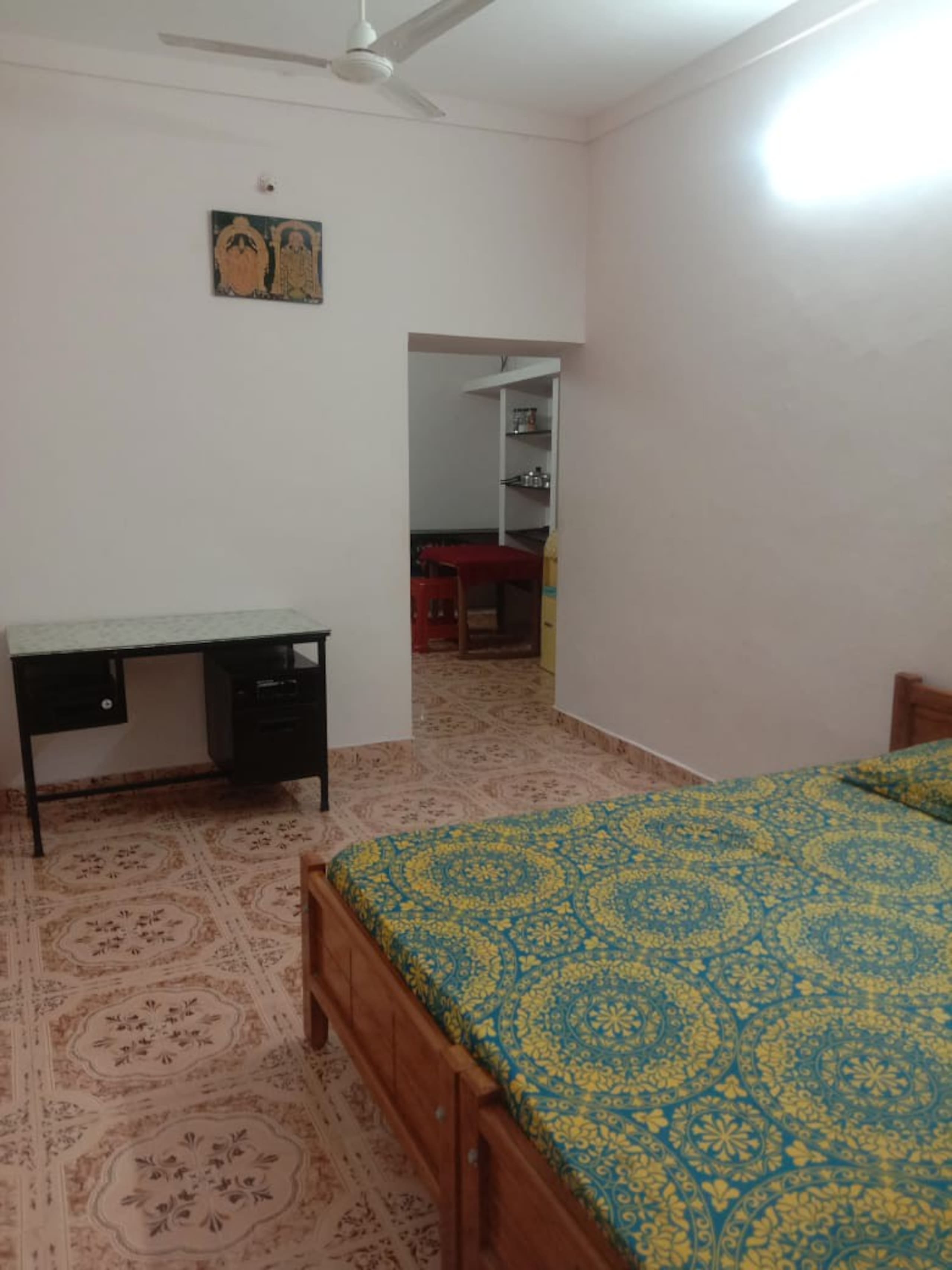 KHS Ram G 𝗕𝗢𝗢𝗞 Tirunelveli Homestay