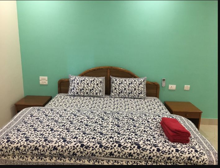 MVT Guesthouse & Restaurant Vrindavan INR 357 OFF ( ̶1̶7̶0̶0̶ ) Hotel ...