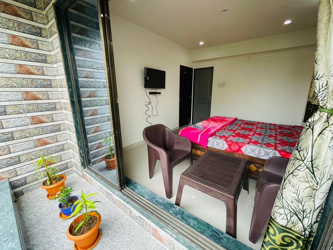 RJ VILLA, farmhouse 𝗕𝗢𝗢𝗞 Daman Homestay 𝘄𝗶𝘁𝗵 𝗙𝗥𝗘𝗘 𝗖𝗮𝗻𝗰𝗲𝗹𝗹𝗮𝘁𝗶𝗼𝗻