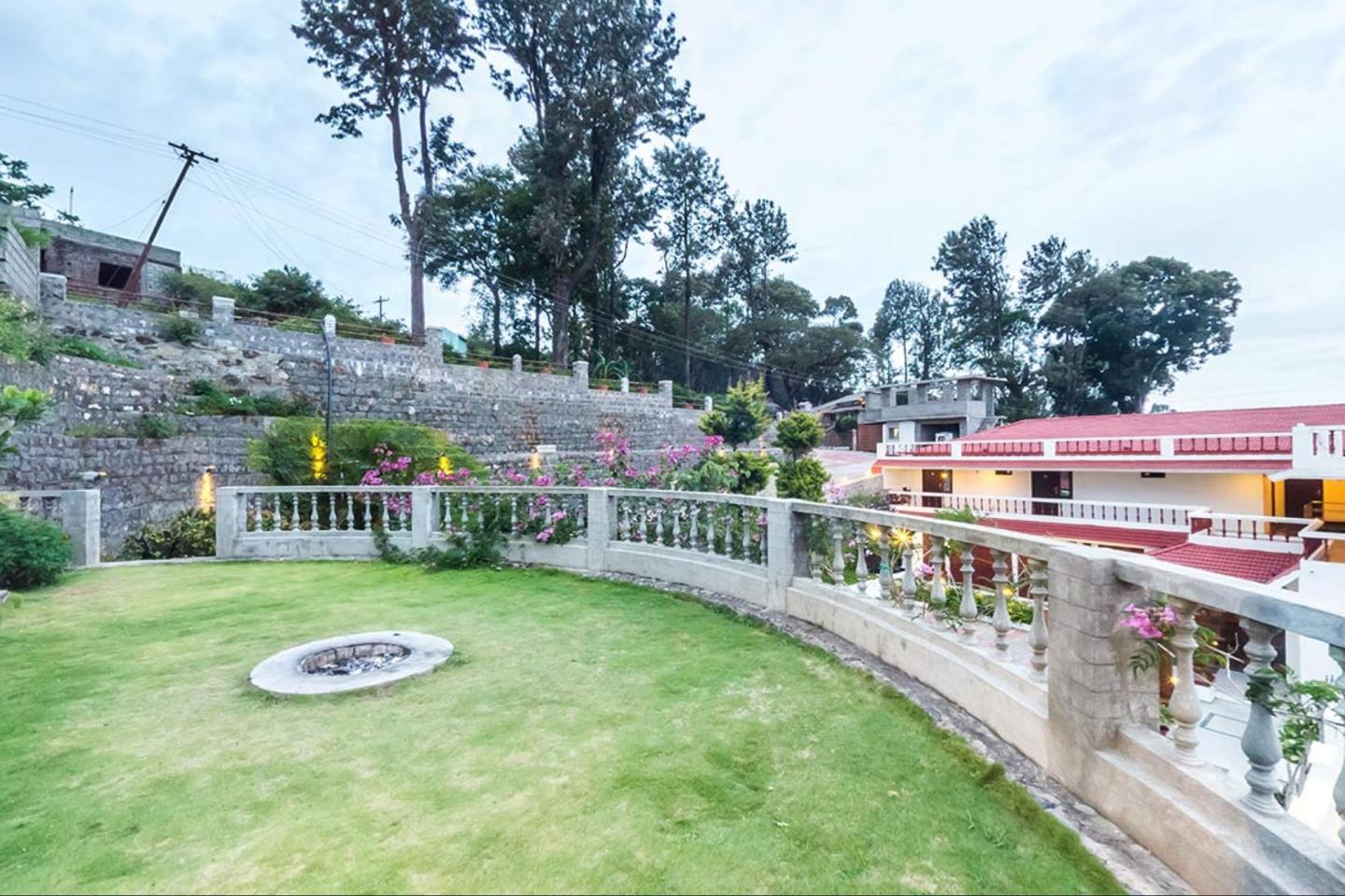 SUMMER HOUSE RESORT Yercaud Resort Price, Address & Reviews