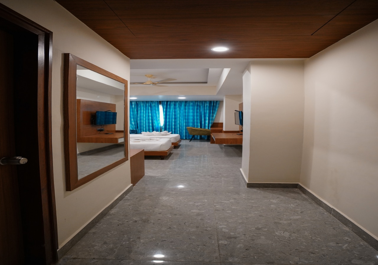 Kovvuru Grand 𝗕𝗢𝗢𝗞 Proddatur Hotel 𝘄𝗶𝘁𝗵 ₹𝟬 𝗣𝗔𝗬𝗠𝗘𝗡𝗧