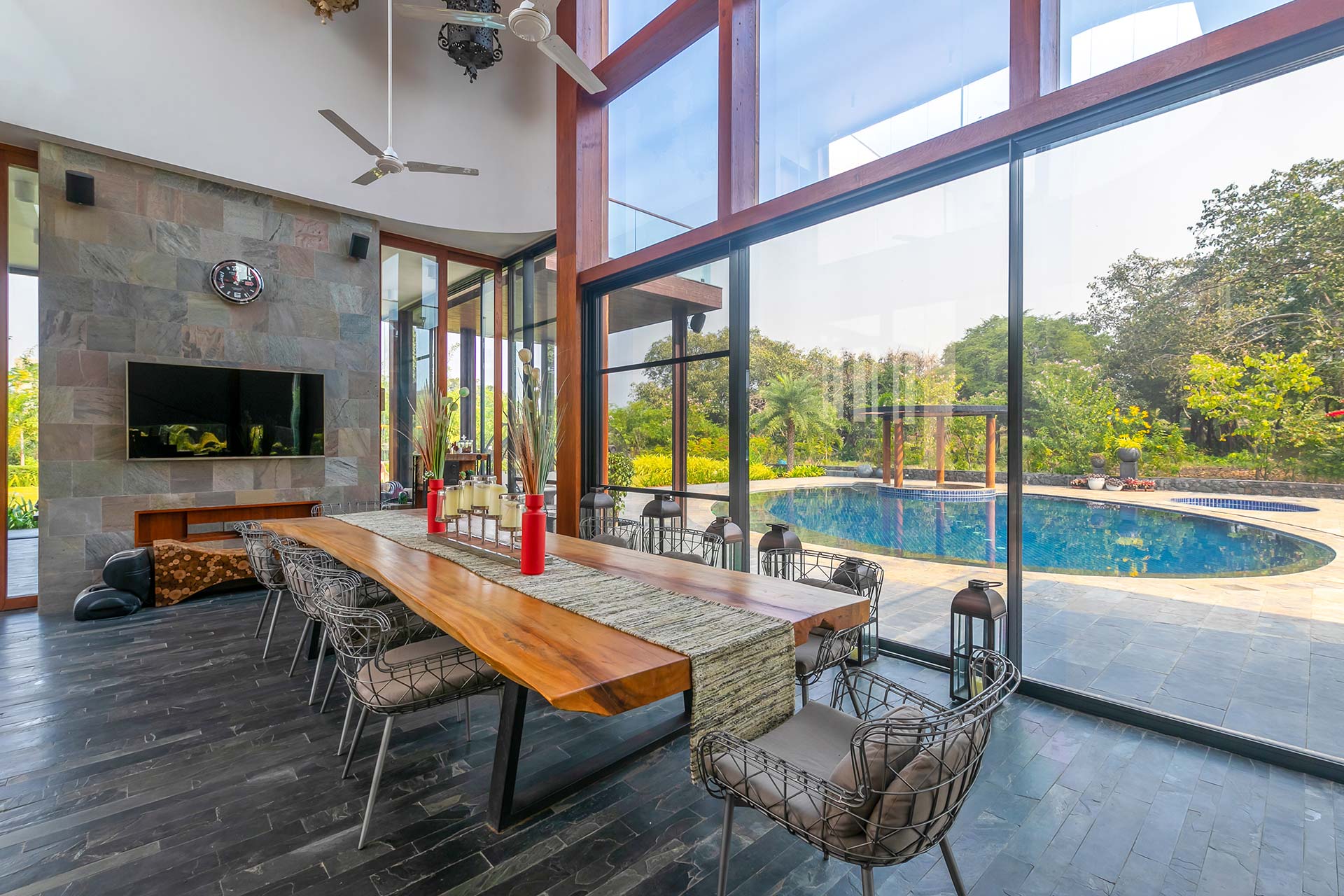 StayVista | Pranaam 6 BHK Pool Villa Best Rates on Alibaug Hotel Deals ...