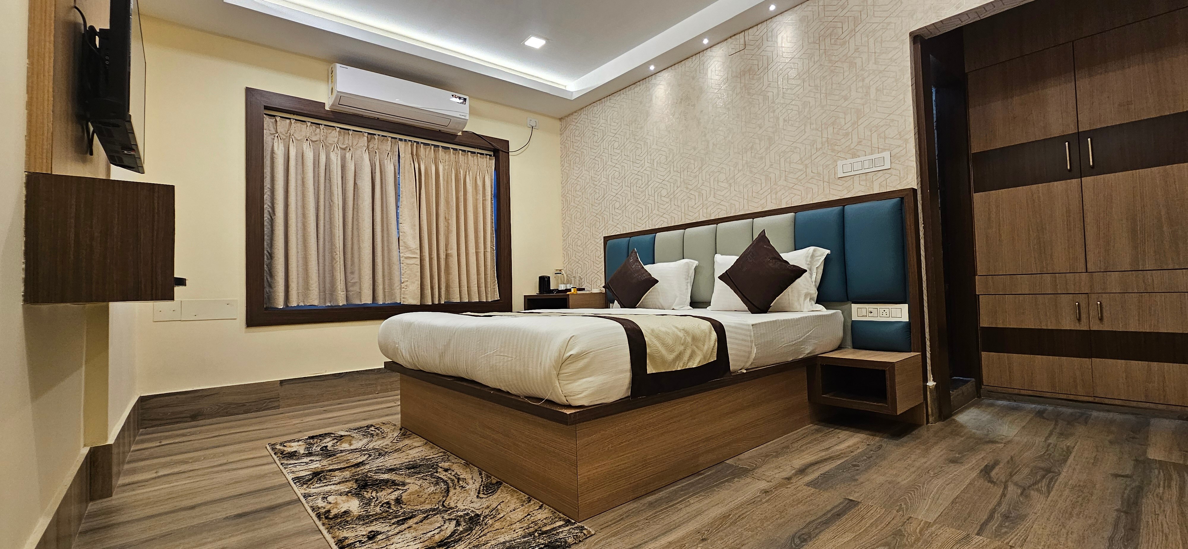 The Divan Hotel Bhubaneshwar - Reviews, Photos & Offer