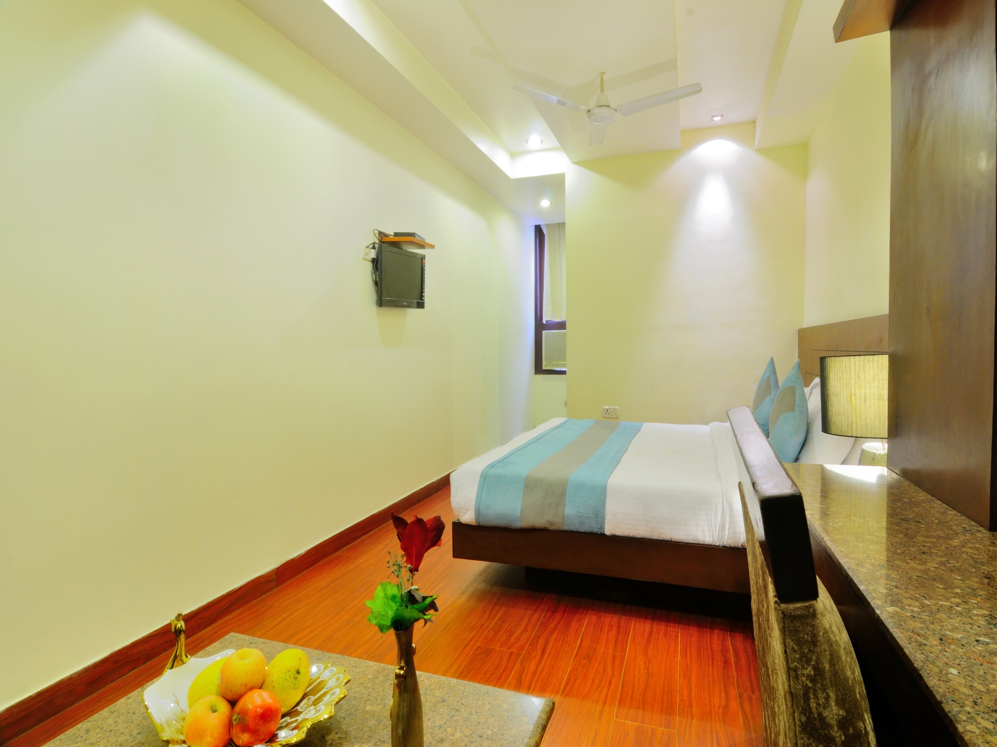 Hotel The Raj -New Delhi Railway Station Delhi Hotel Price, Address ...