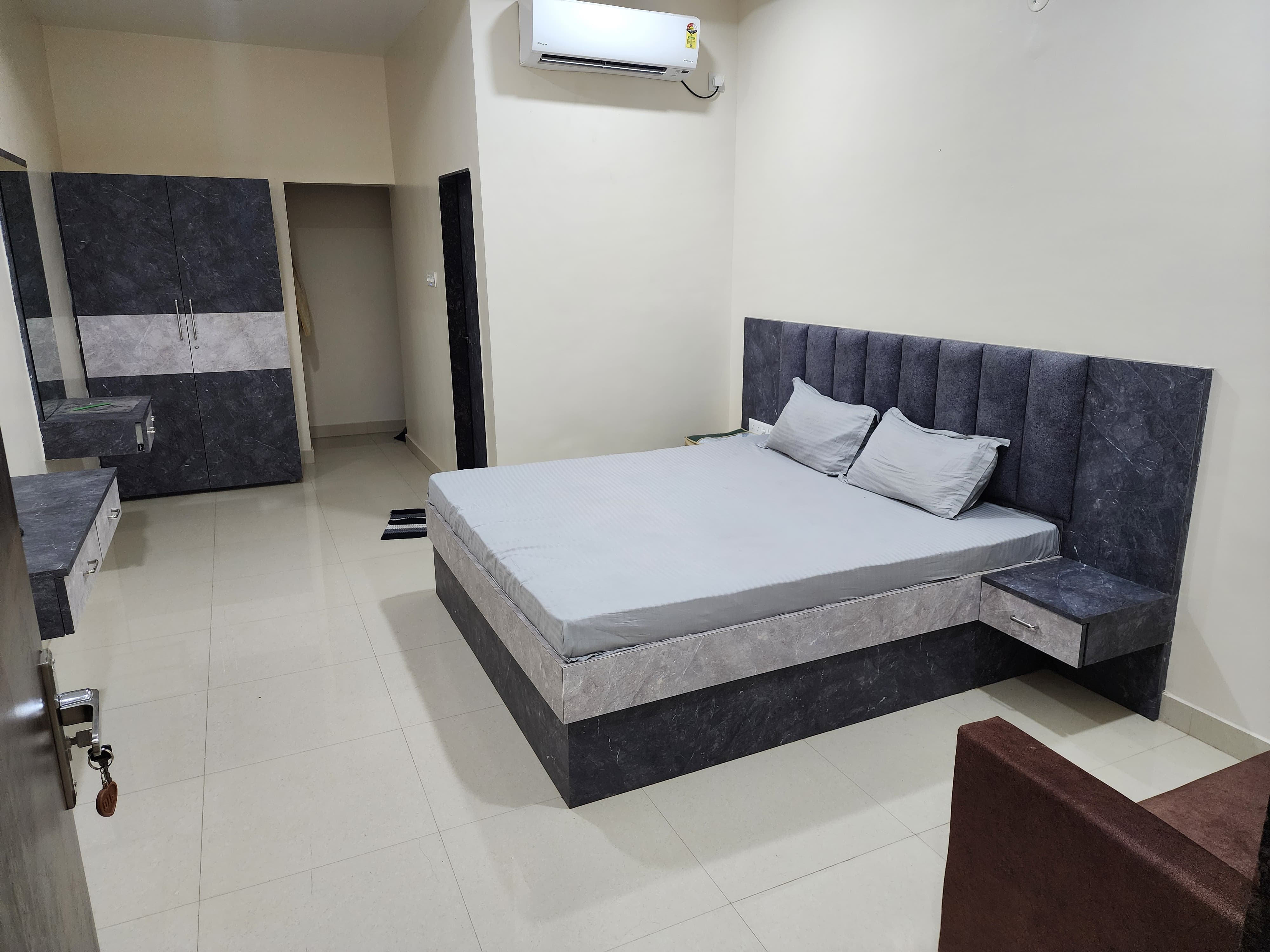 Hotel Omaya Garden 헕헢헢헞 Raipur, Chhattisgarh Hotel
