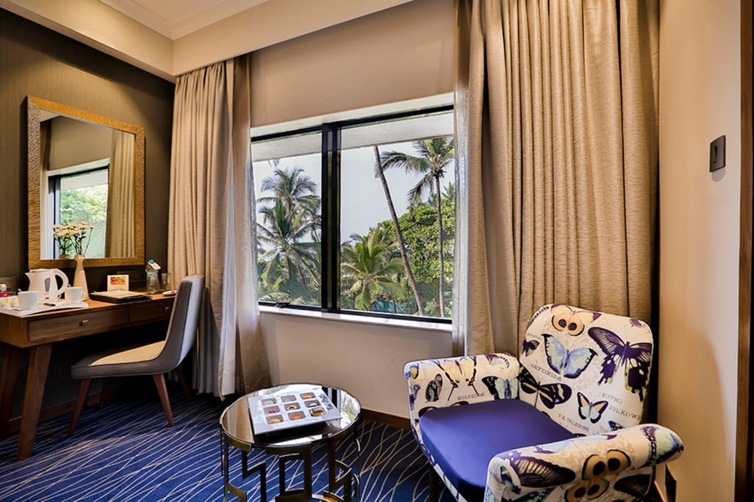 Sun-N-Sand Mumbai Hotel Price, Address & Reviews