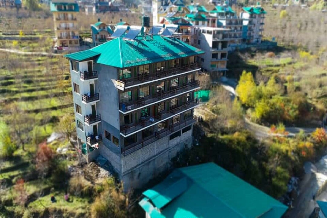 Himalayan Spurge Villa 𝗕𝗢𝗢𝗞 Manali Hotel 𝘄𝗶𝘁𝗵 𝗙𝗥𝗘𝗘 𝗖𝗮𝗻𝗰𝗲𝗹𝗹𝗮𝘁𝗶𝗼𝗻