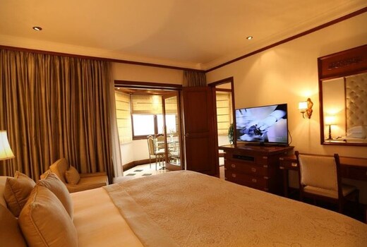 ITC MAURYA - A Luxury Collection Hotel, Delhi Hotel Price, Address ...