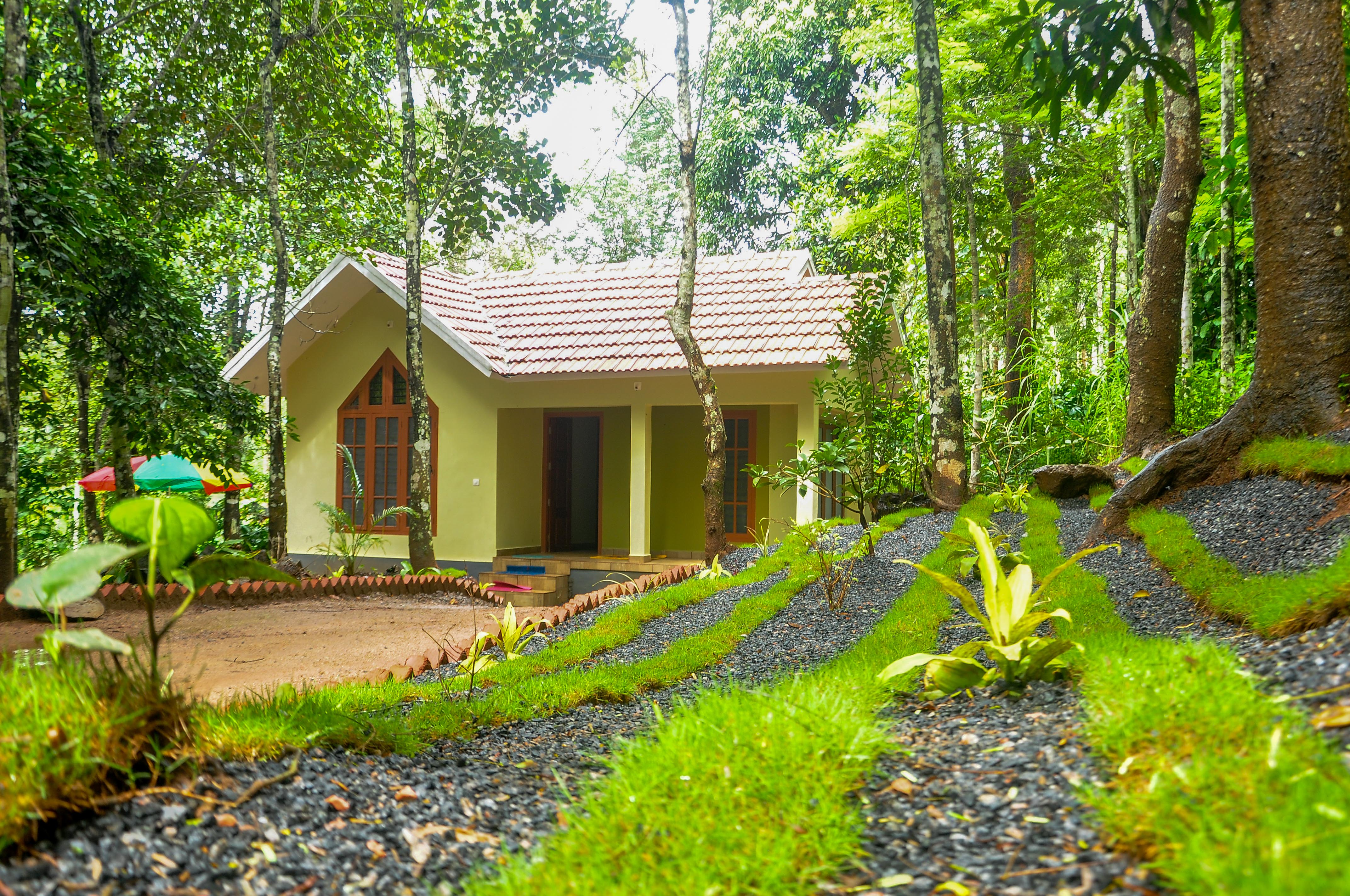 Sterling Wayanad Wayanad INR 584 OFF ( ̶3̶4̶2̶0̶ ) Deal, Reviews & Photos