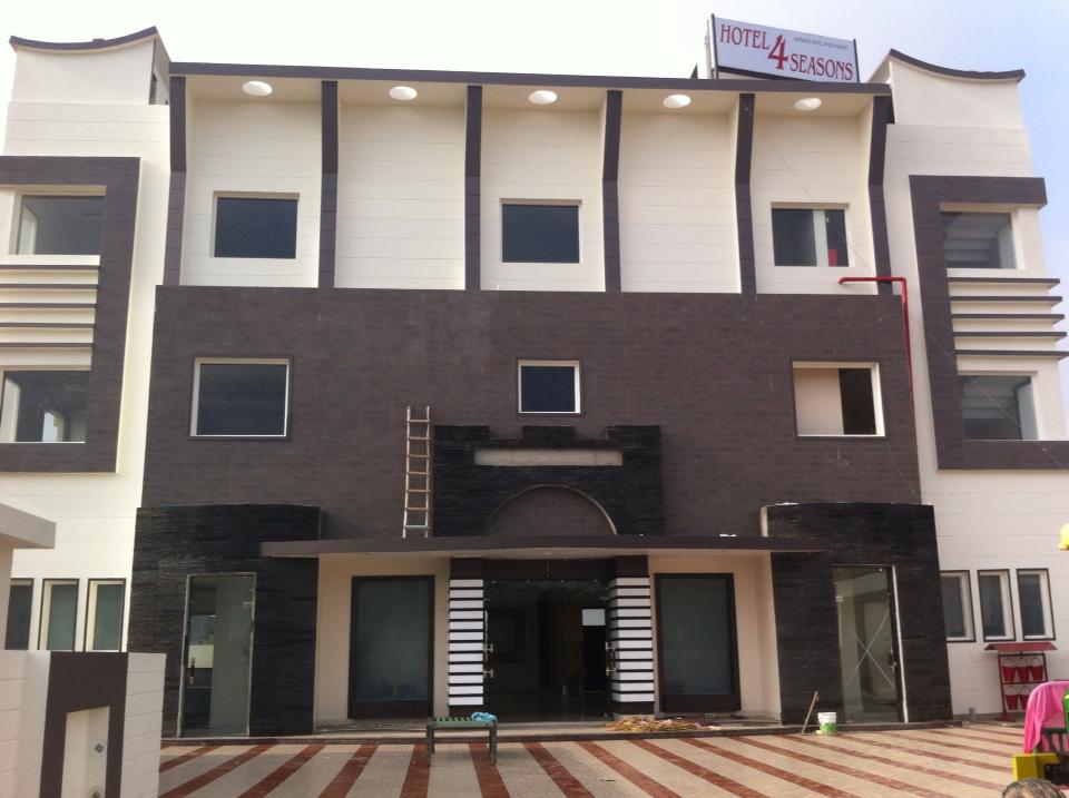 HOTEL 4 SEASONS 𝗕𝗢𝗢𝗞 Mansa, Punjab Hotel 𝘄𝗶𝘁𝗵 ₹𝟬 𝗣𝗔𝗬𝗠𝗘𝗡𝗧