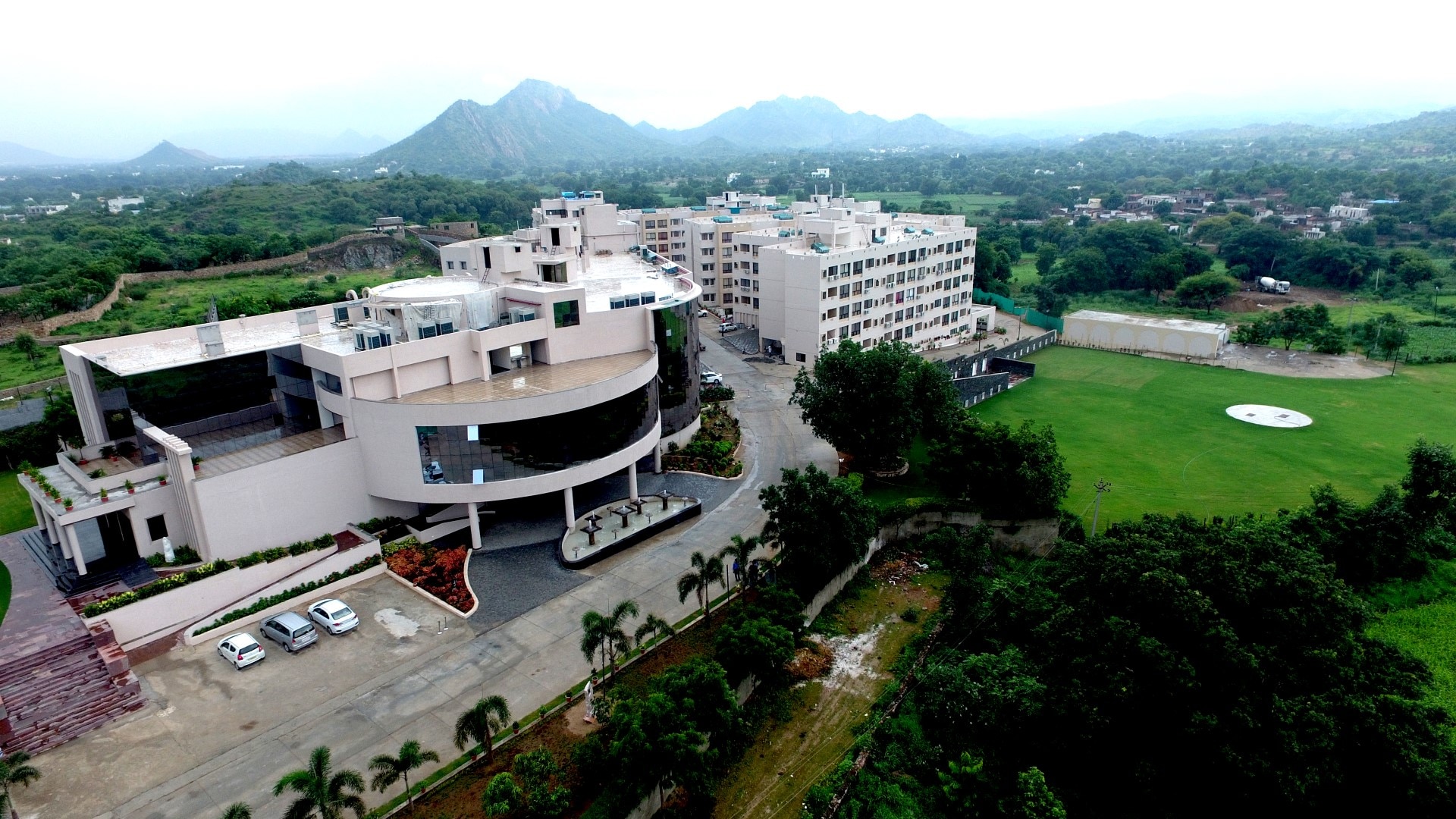 Spectrum Resort & Spa Udaipur 𝗕𝗢𝗢𝗞 Udaipur Hotel