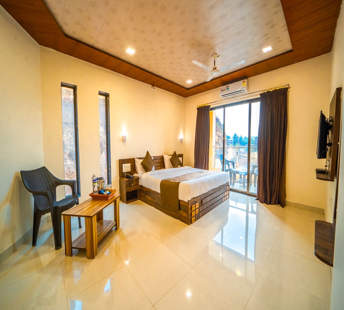 Vrindavan Resort 𝗕𝗢𝗢𝗞 Mahabaleshwar Resort 𝘄𝗶𝘁𝗵 ₹𝟬 𝗣𝗔𝗬𝗠𝗘𝗡𝗧