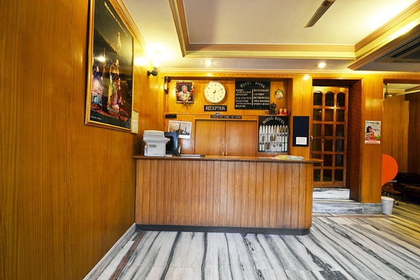 Hotel Divya 𝗕𝗢𝗢𝗞 Varanasi Hotel 𝘄𝗶𝘁𝗵 ₹𝟬 𝗣𝗔𝗬𝗠𝗘𝗡𝗧