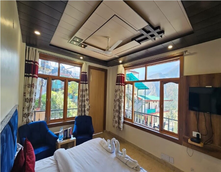 Hotel Mountain Crest 𝗕𝗢𝗢𝗞 Manali Hotel 𝘄𝗶𝘁𝗵 ₹𝟬 𝗣𝗔𝗬𝗠𝗘𝗡𝗧