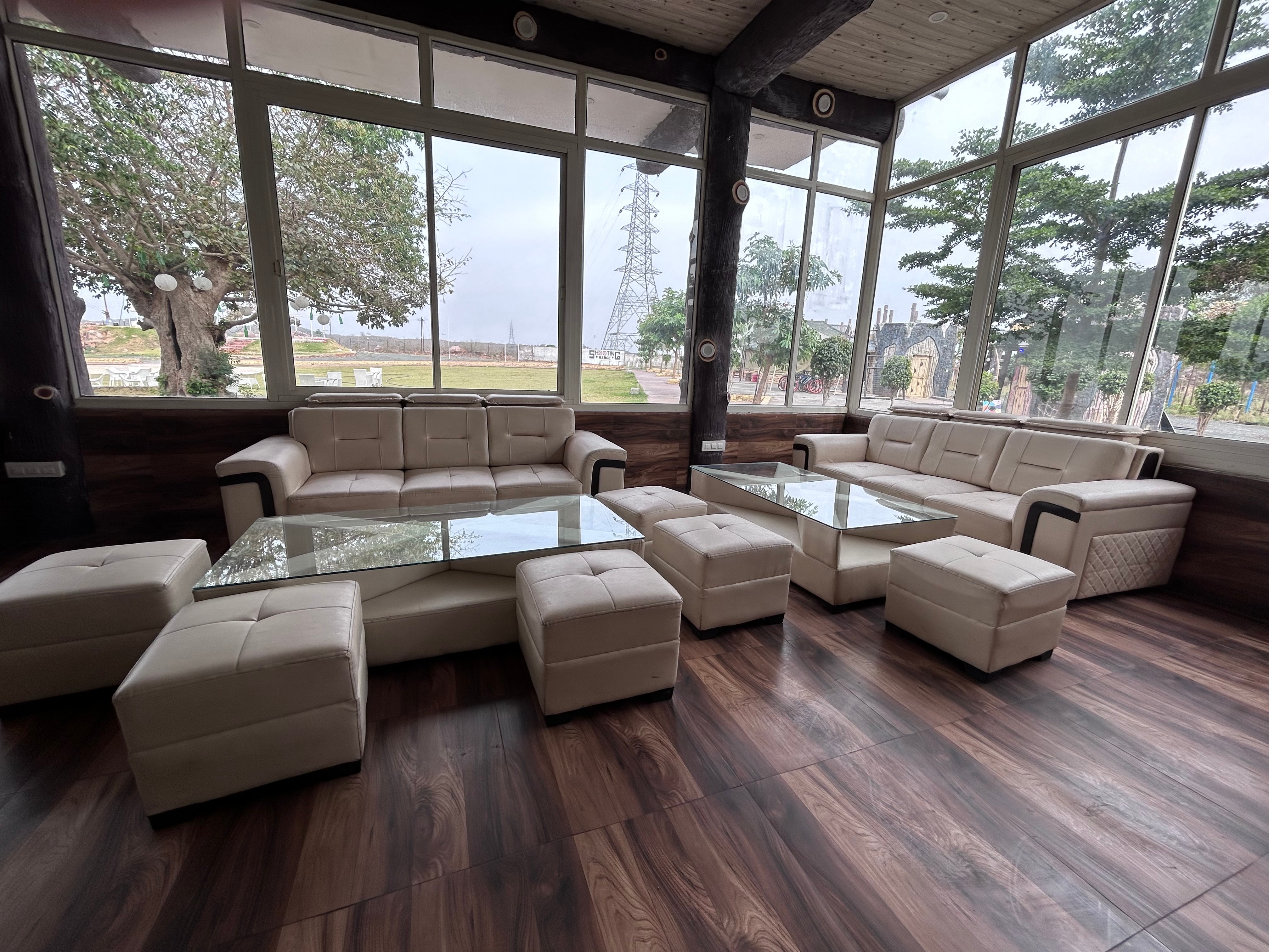 The ARC Riverside 𝗕𝗢𝗢𝗞 Orchha Farm House 𝘄𝗶𝘁𝗵 𝗙𝗥𝗘𝗘 𝗖𝗮𝗻𝗰𝗲𝗹𝗹𝗮𝘁𝗶𝗼𝗻