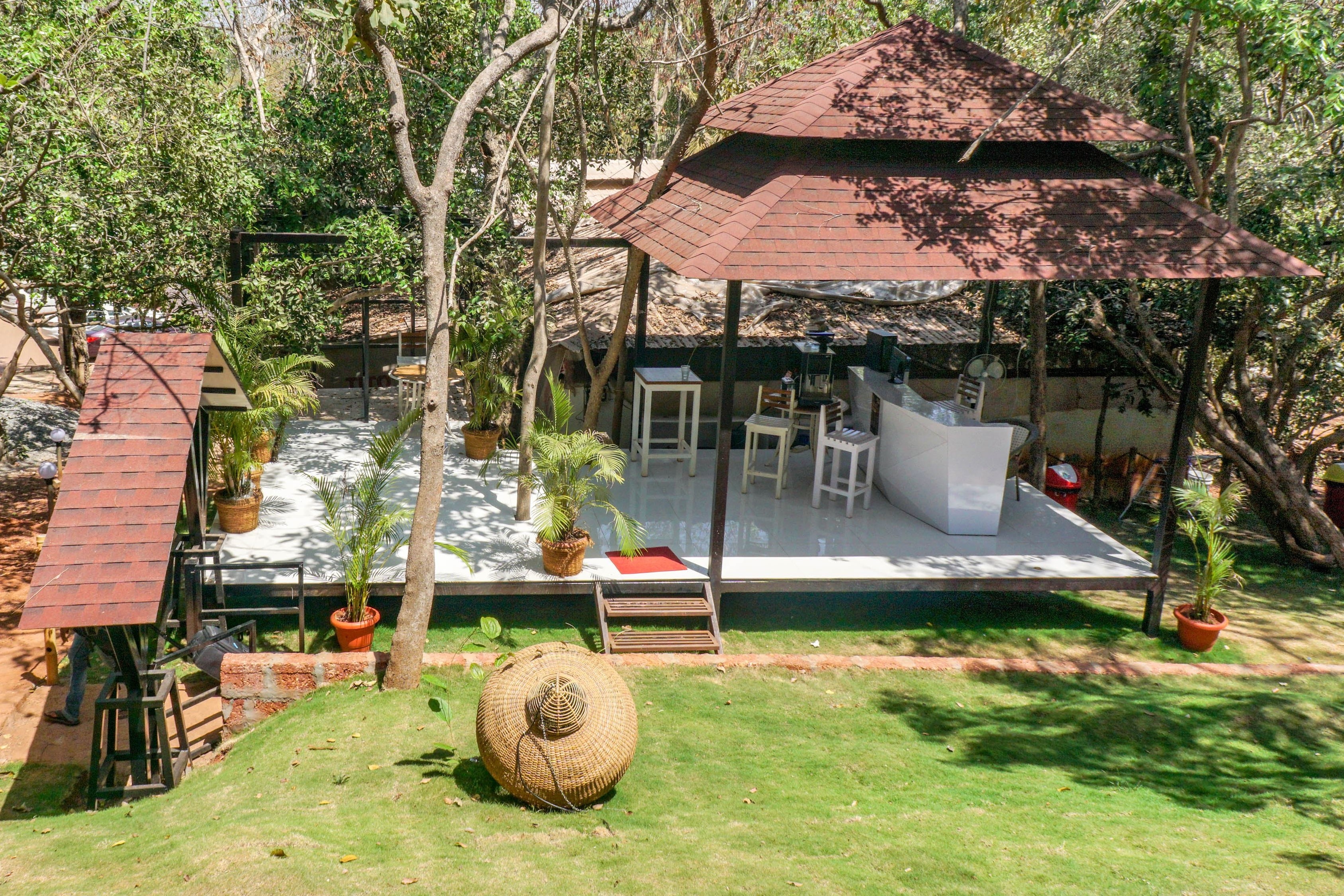 Xoxo Hostel Goa Hostel Price, Address & Reviews