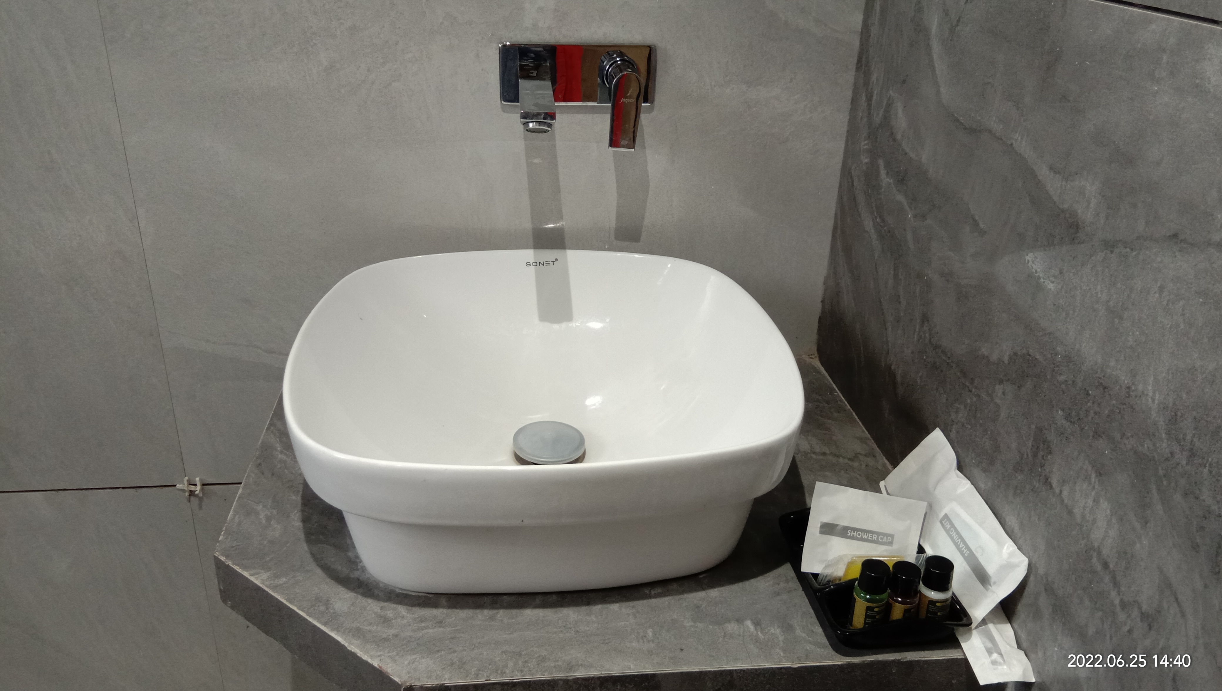 Hotel midtown by kalaguru hospitality Amalner - Reviews, Photos & Offer