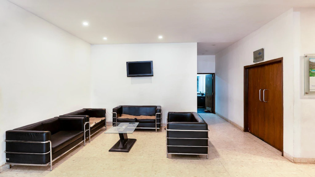 Akash home stay 𝗕𝗢𝗢𝗞 Ahmedabad Homestay 𝘄𝗶𝘁𝗵 𝗙𝗥𝗘𝗘 𝗖𝗮𝗻𝗰𝗲𝗹𝗹𝗮𝘁𝗶𝗼𝗻