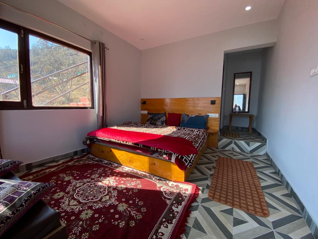 The Skadi Homestay Auli 𝗕𝗢𝗢𝗞 Joshimath Homestay 𝘄𝗶𝘁𝗵 𝗙𝗥𝗘𝗘 𝗖𝗮𝗻𝗰𝗲𝗹𝗹𝗮𝘁𝗶𝗼𝗻