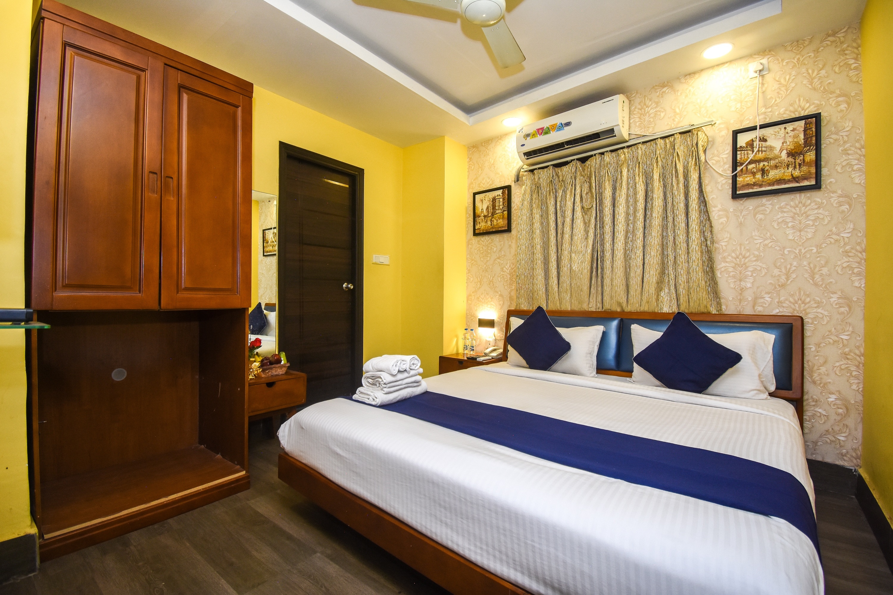 Kiaan Inn 100% Money Back 𝗕𝗢𝗢𝗞 Howrah Hotel 𝘄𝗶𝘁𝗵 𝗙𝗥𝗘𝗘 𝗖𝗮𝗻𝗰𝗲𝗹𝗹𝗮𝘁𝗶𝗼𝗻