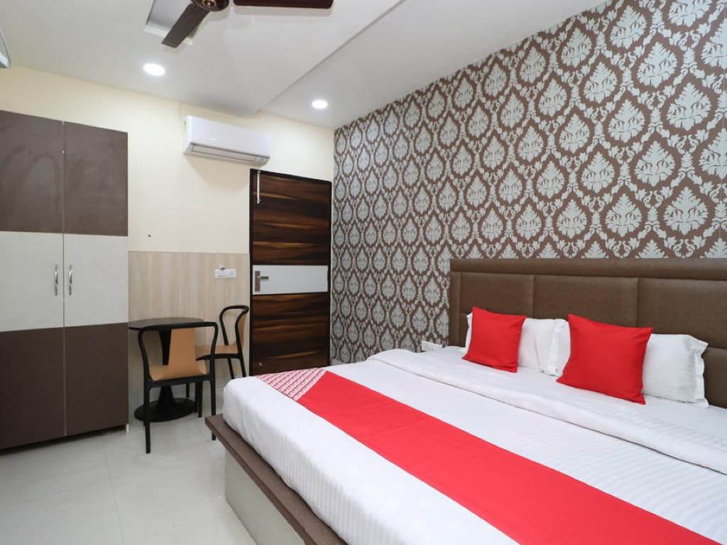 HOTEL V2V 𝗕𝗢𝗢𝗞 Ludhiana Hotel 𝘄𝗶𝘁𝗵 𝗙𝗥𝗘𝗘 𝗖𝗮𝗻𝗰𝗲𝗹𝗹𝗮𝘁𝗶𝗼𝗻