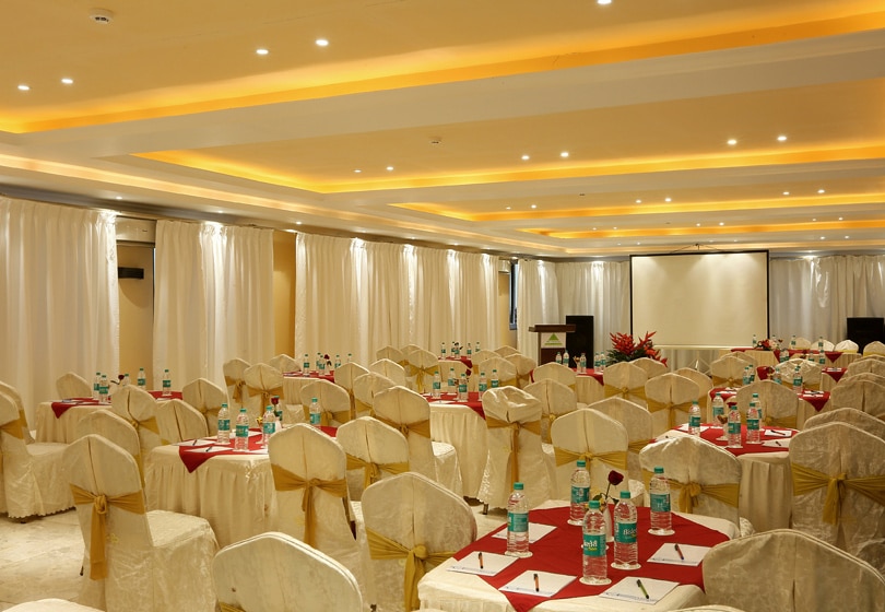 Resort De Alturas Goa Resort Price, Address & Reviews