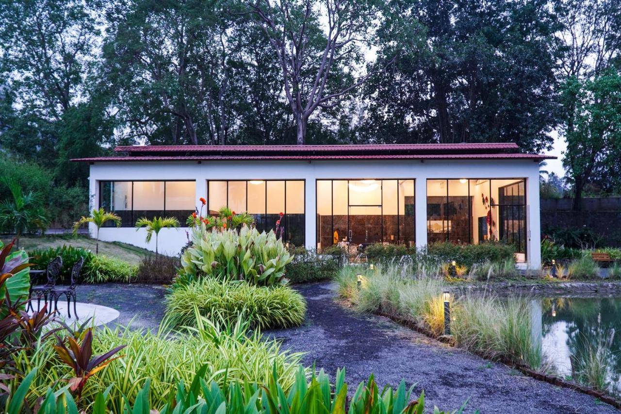 Shanti Resorts 𝗕𝗢𝗢𝗞 Valsad Resort 𝘄𝗶𝘁𝗵 𝗙𝗥𝗘𝗘 𝗖𝗮𝗻𝗰𝗲𝗹𝗹𝗮𝘁𝗶𝗼𝗻