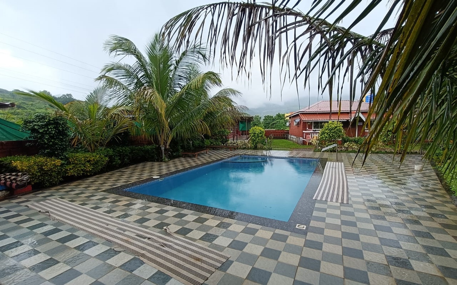 AANANDI FARM AND RESORT 𝗕𝗢𝗢𝗞 Neral Resort